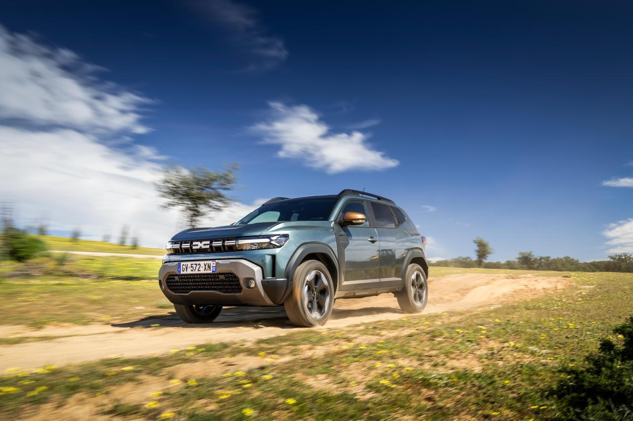 Photo 14 - Le Dacia Duster 4x4 profite d'une garde au sol de 21,4 cm ...