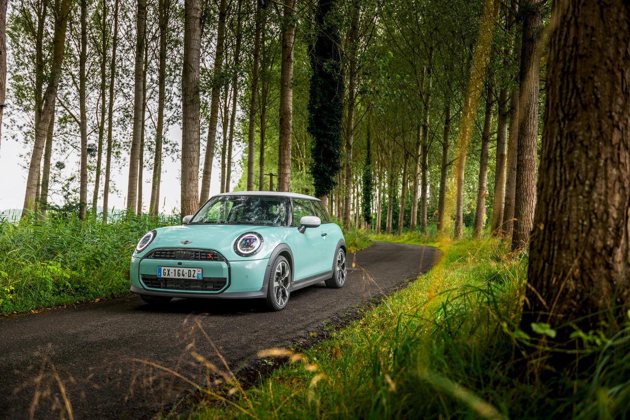 Photo 7 - Mini Cooper S ocean wave green - Essai Mini Cooper S vs ...