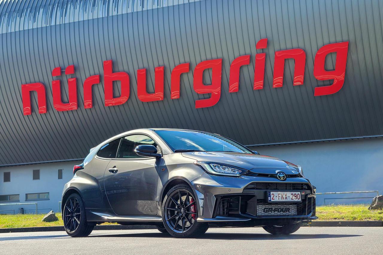 Photo 1 - Toyota Yaris GR 2024 DAT Nurburgring - Essai extrême Toyota GR Yaris 2024. La boîte ...