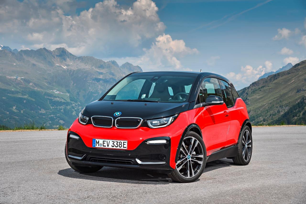 Photo 8 - On retrouve des éléments de design des BMW E1 et E2 dans l'i3 ...