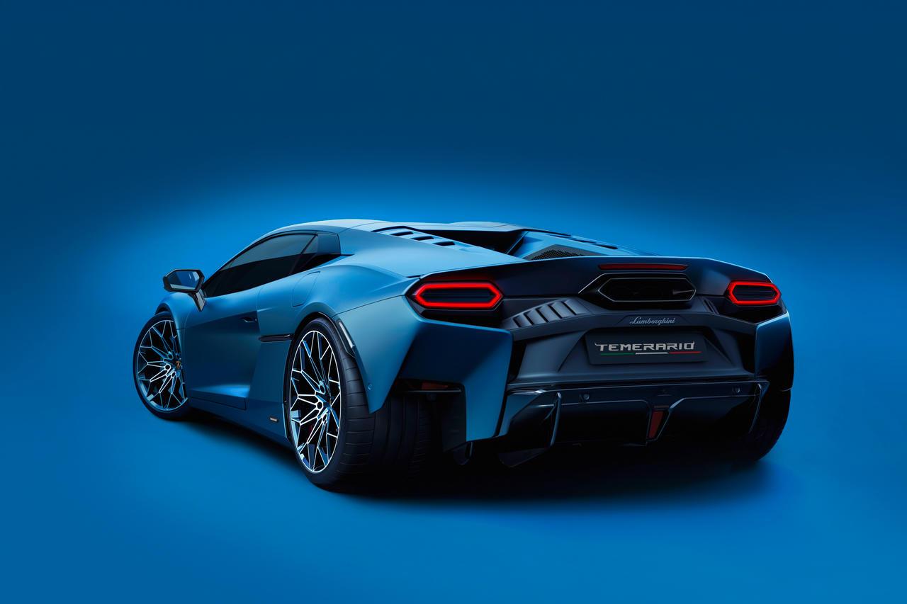 Lamborghini Temerario (2024). Un V8 biturbo électrifié de 920 ch pour ...