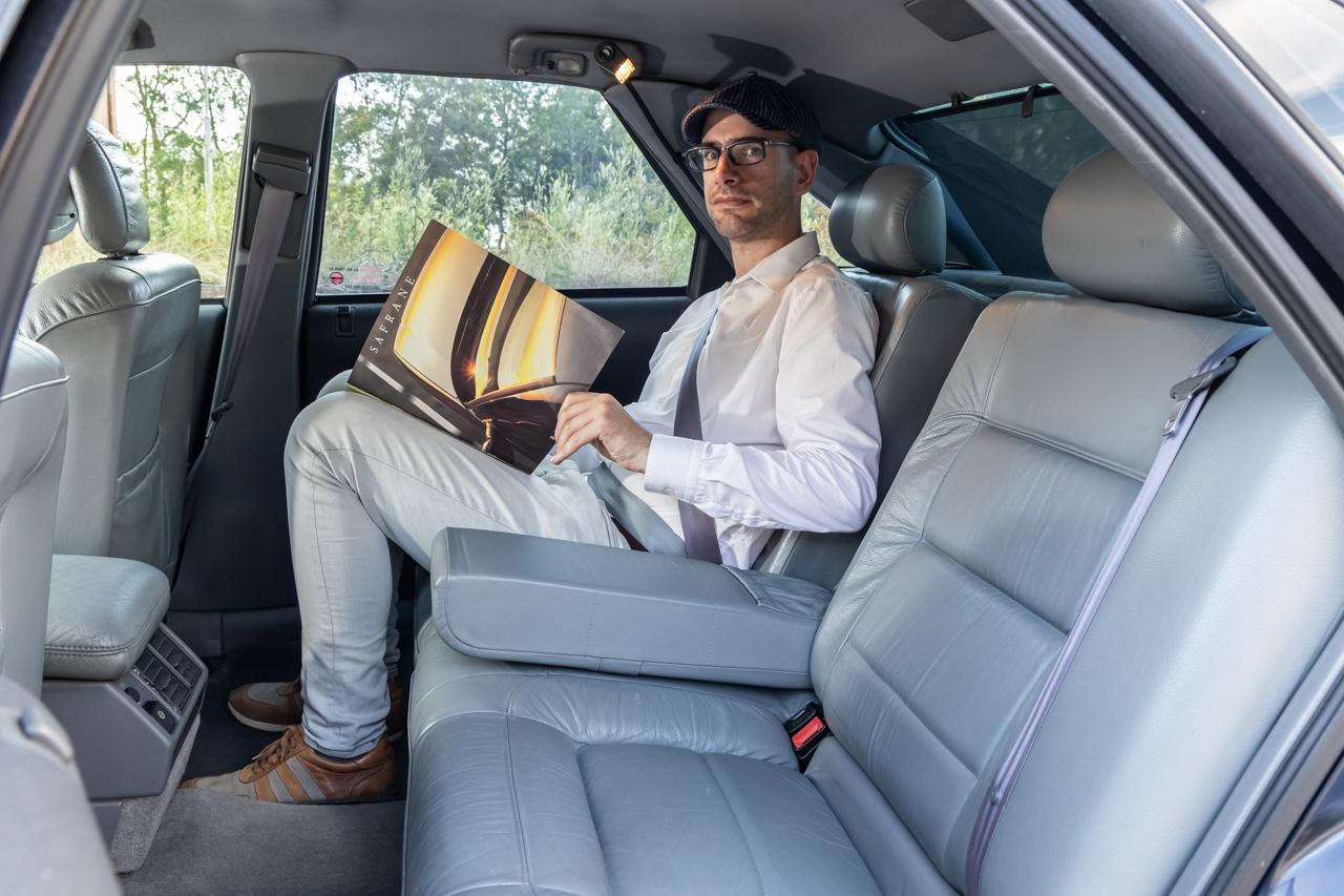 Photo 51 - place arrière Renault Safrane - Essai rétro Renault Safrane V6 et 5 cylindres : du solide