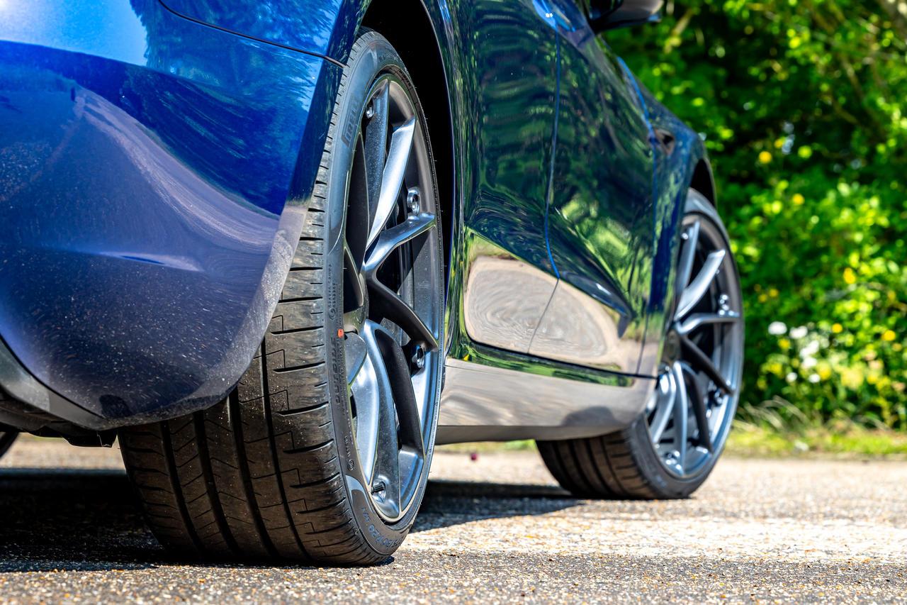 Photo 10 - Tesla Model 3 Performance pneus - Essai Tesla Model 3 ...