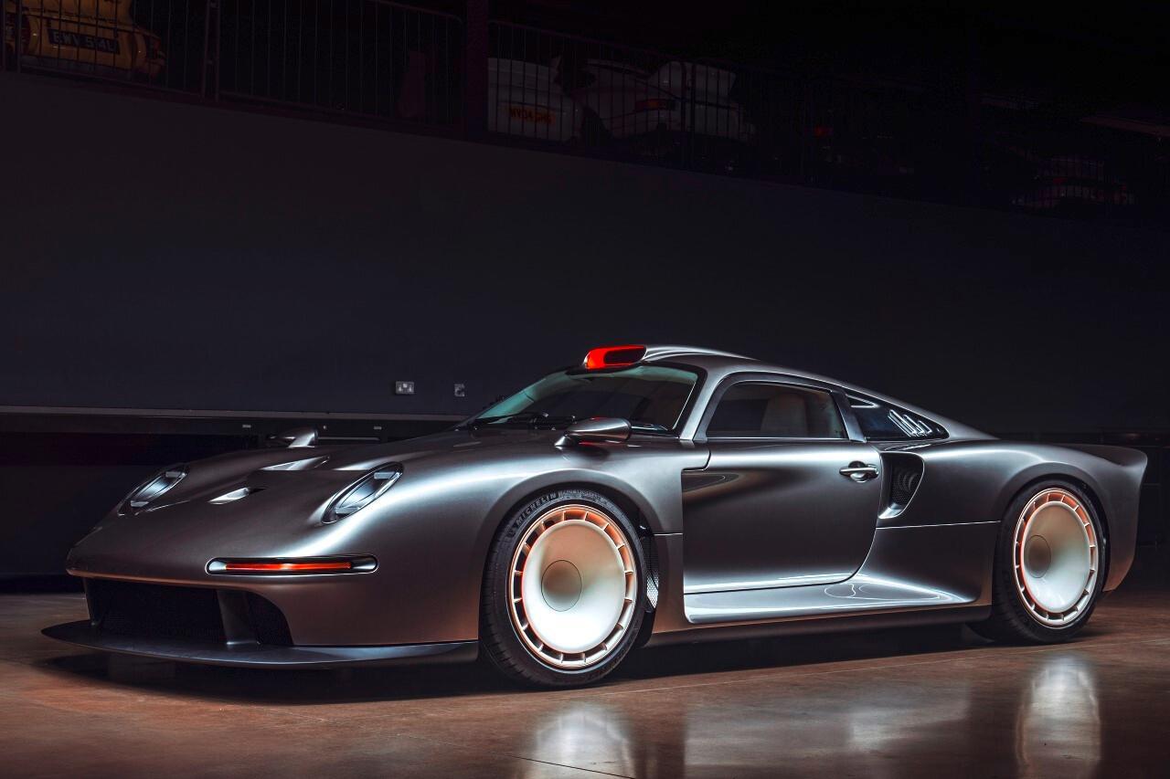 Photo 1 - La Tuthill GT One est une réinterprétation moderne et ...