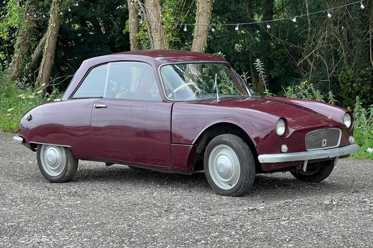 Photo 21 - Réservé à la Grande-Bretagne, la Citroën Bijou est un coupé ...