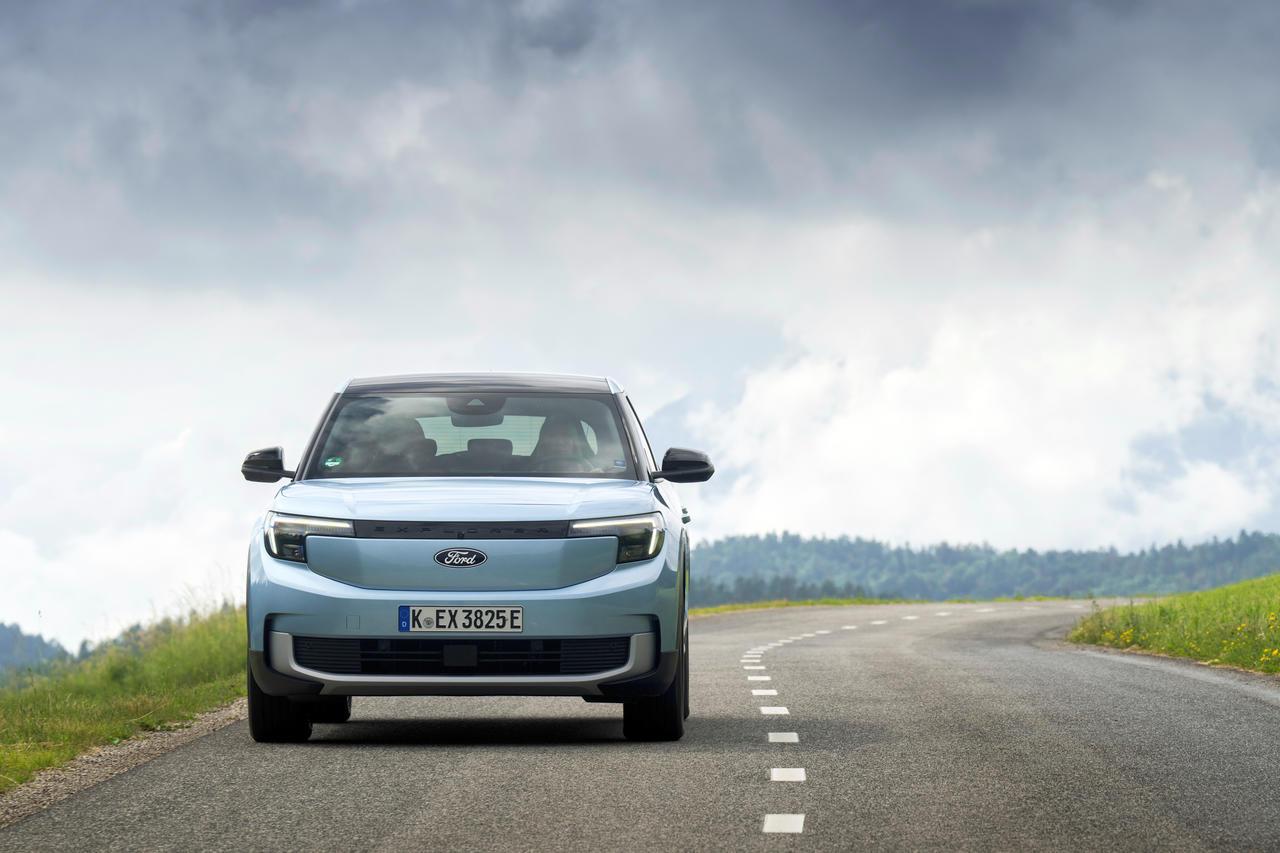 Essai Ford Explorer (2024) : son autonomie réelle concurrence Tesla