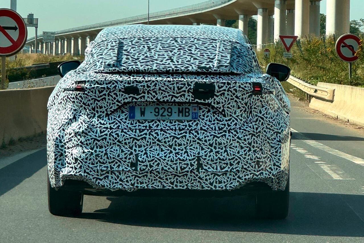 Diaporama et photos - Scoop Alpine A390 (2025). Le crossover électrique ...