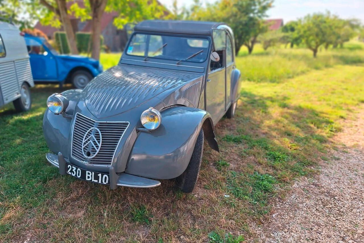 Diaporama et photos - Citroën. 2CV rares et prototypes à vendre dans la ...
