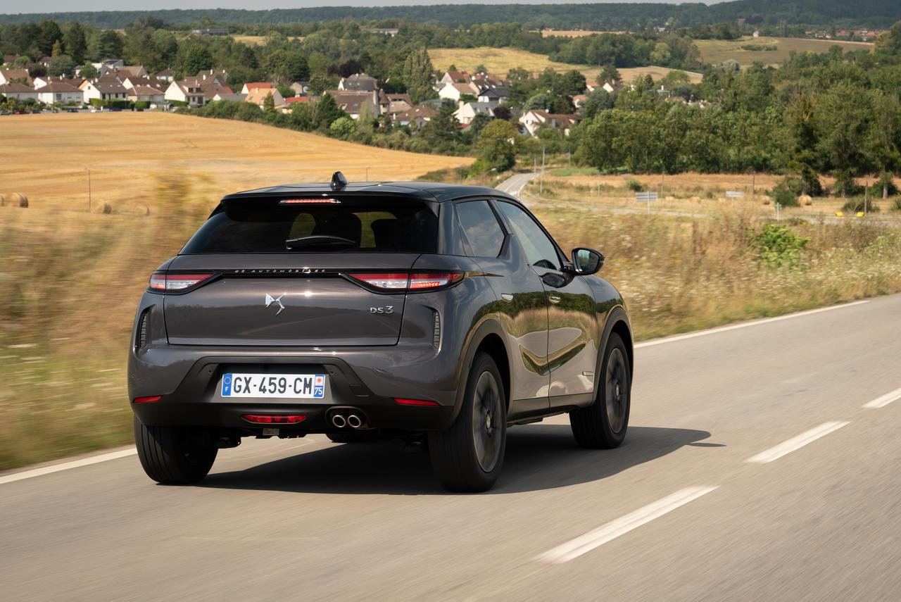 Essai DS 3 Hybride (2024) : notre avis sur le 1.2 PureTech électrifié (à chaîne)