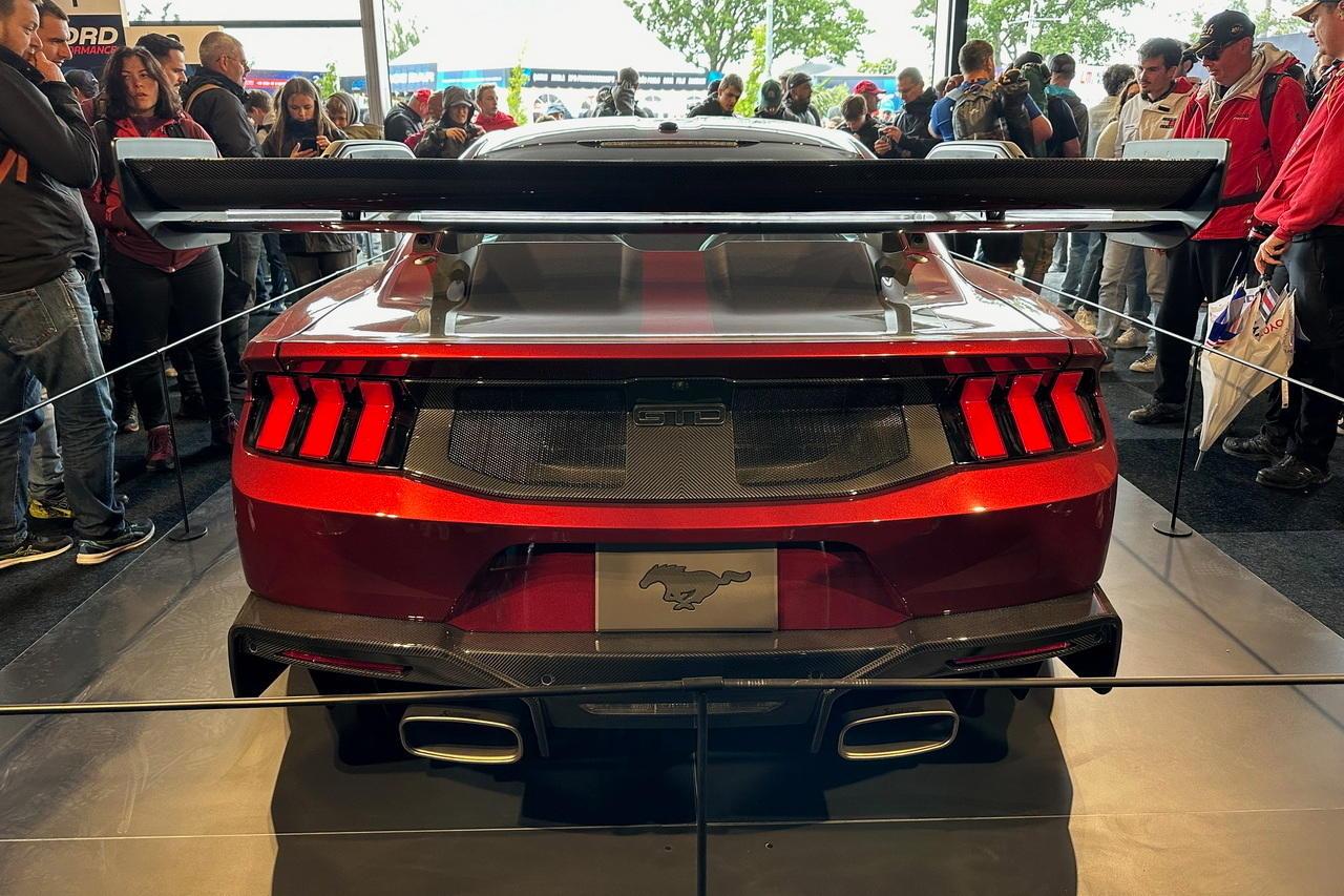 Ford Mustang GTD (2025). Voici la Mustang de route la plus puissante et ...