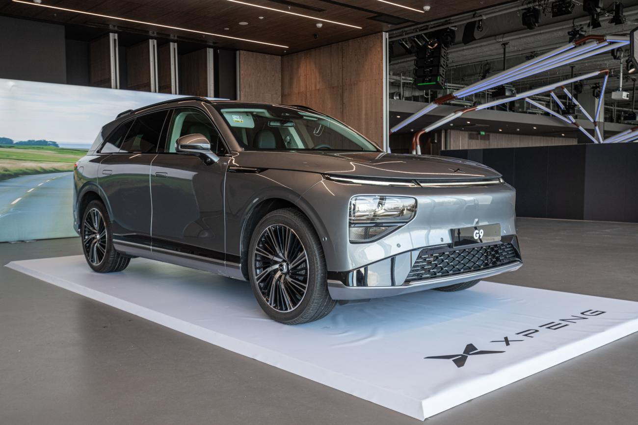 Photo 24 - Xpeng G9 gris - Xpeng G6 (2024). Premières impressions à bord du rival chinois du ...