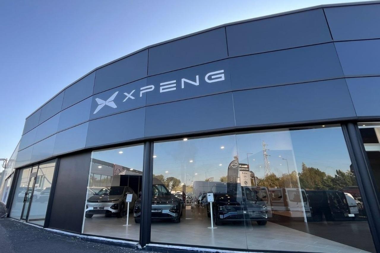 Photo 8 - Concession Xpeng showroom - Les marques auto chinoises en ...
