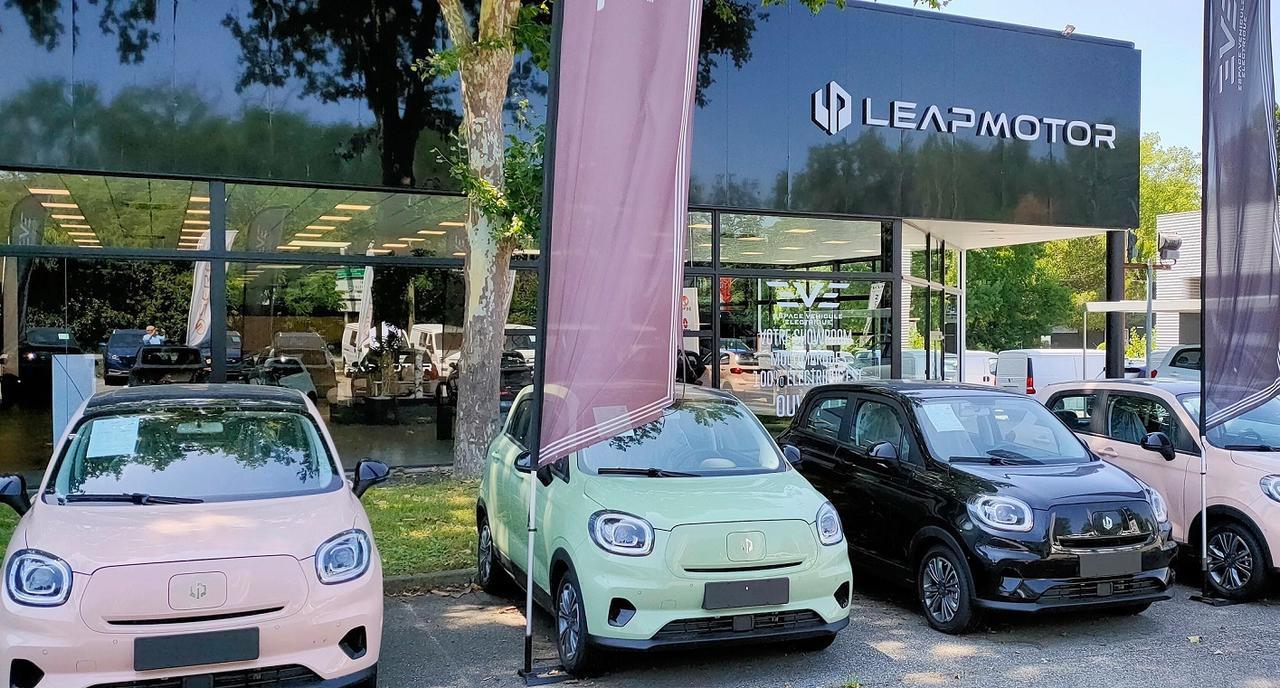 Voiture électrique. Stellantis vise 120 points de vente Leapmotor en ...
