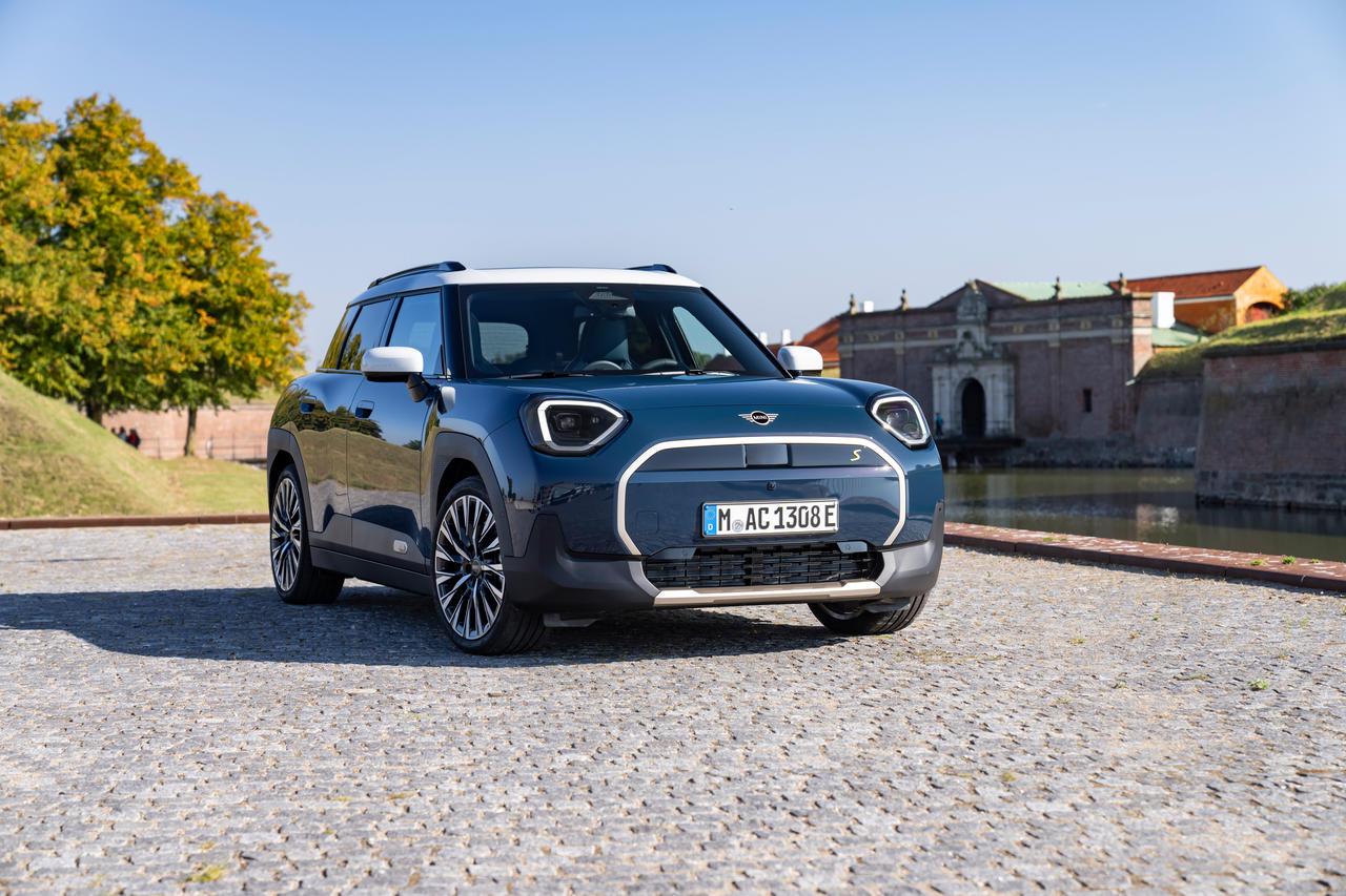 Essai Mini Aceman (2024) : faux SUV, vraie Mini