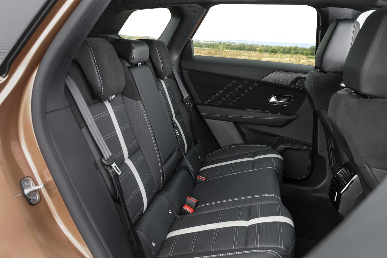 Photo 17 - opel grandland 2024 intérieur places arrière - Essai Opel ...