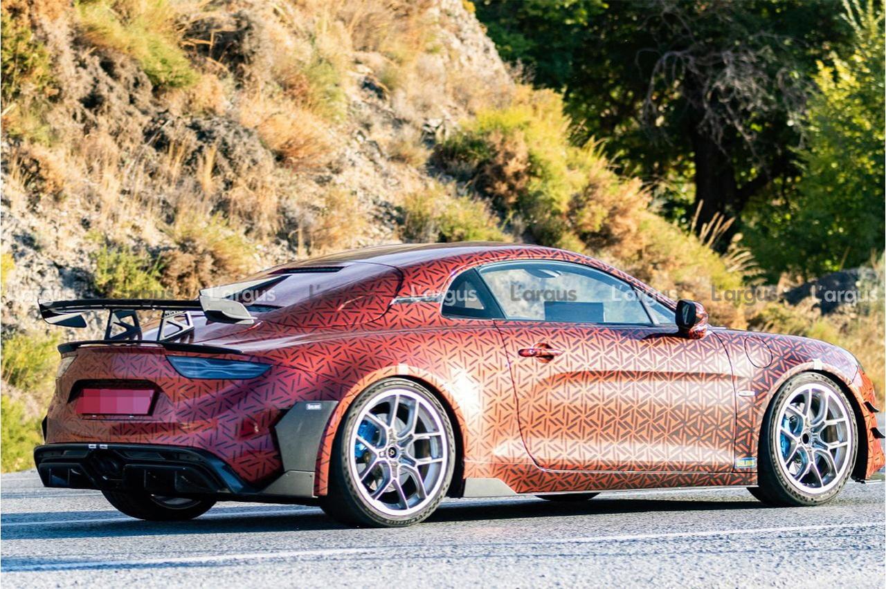 Alpine A110 R Ultime (2025). Photos, prix, date de lancement et nouvelles infos exclusives