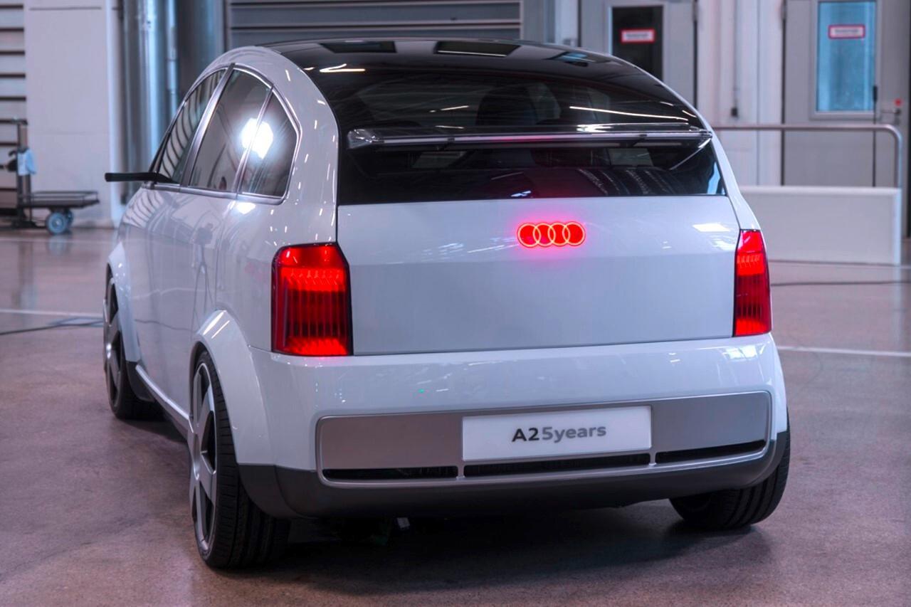 Photo 6 - Becquet, hayon, feux, bouclier... la poupe n'a pas été ...