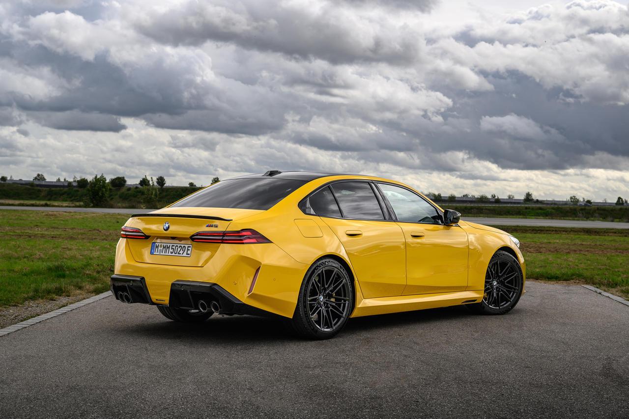 Photo 2 - BMW M5 2024 équipements - Essai BMW M5 (2024) : des arguments ...