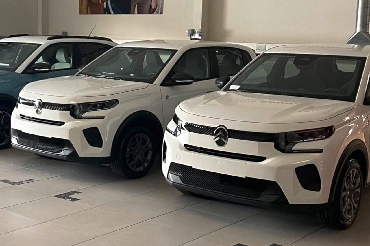 Photo 7 - Les ateliers Citroën sont bien partis pour déborder d'ë-C3 ...