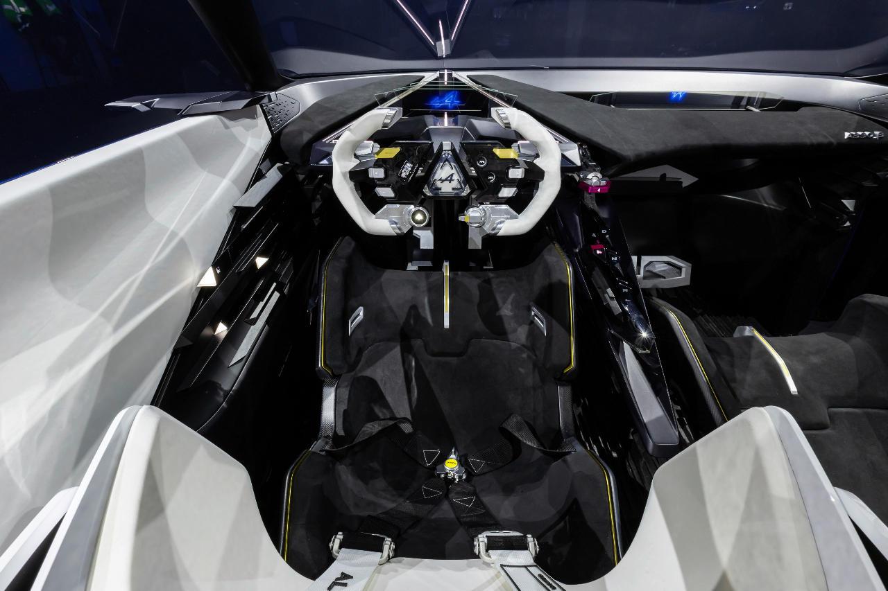 Photo 9 - Alpine A390_β (2024). A la découverte du concept de berline ...