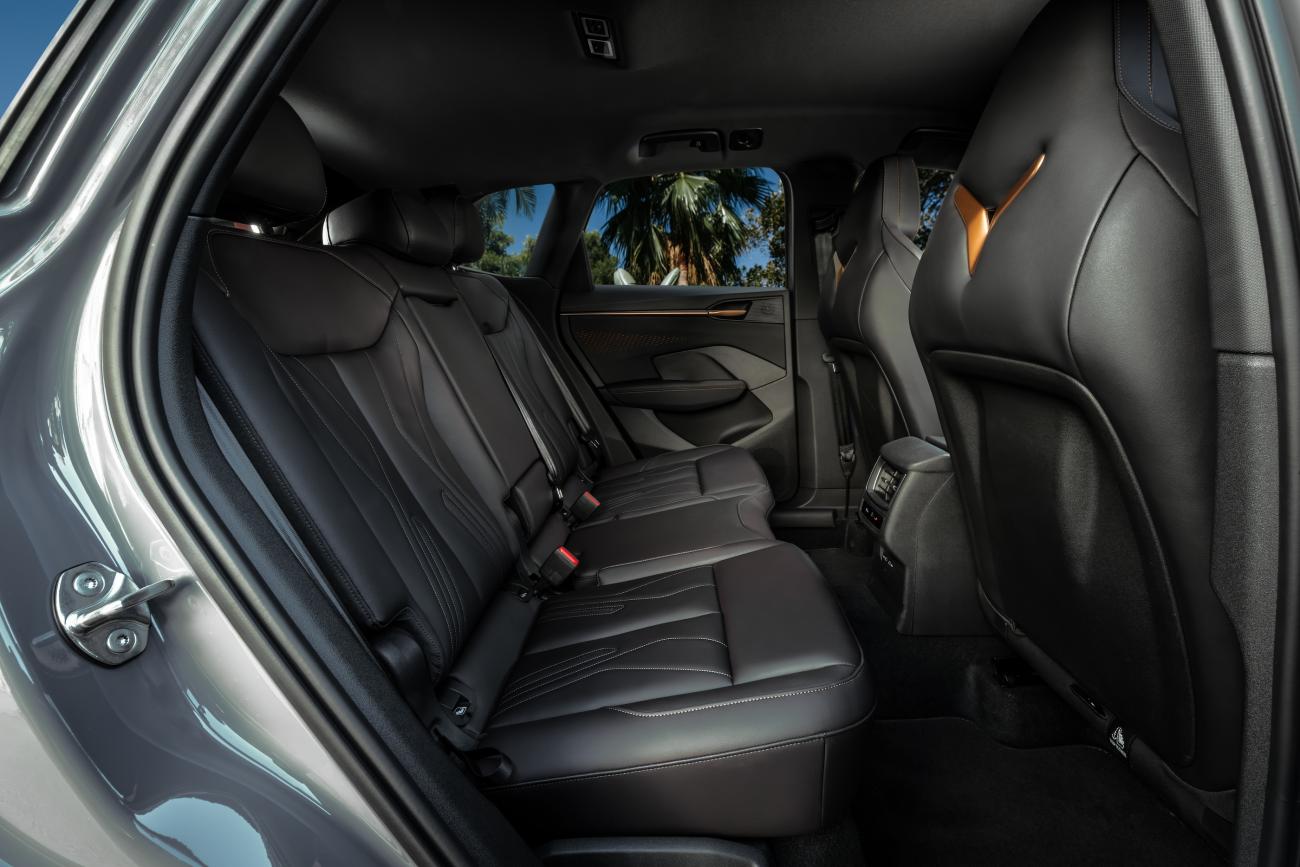 Photo 18 - Cupra Terramar 2024 places arrière - Essai Cupra Terramar ...