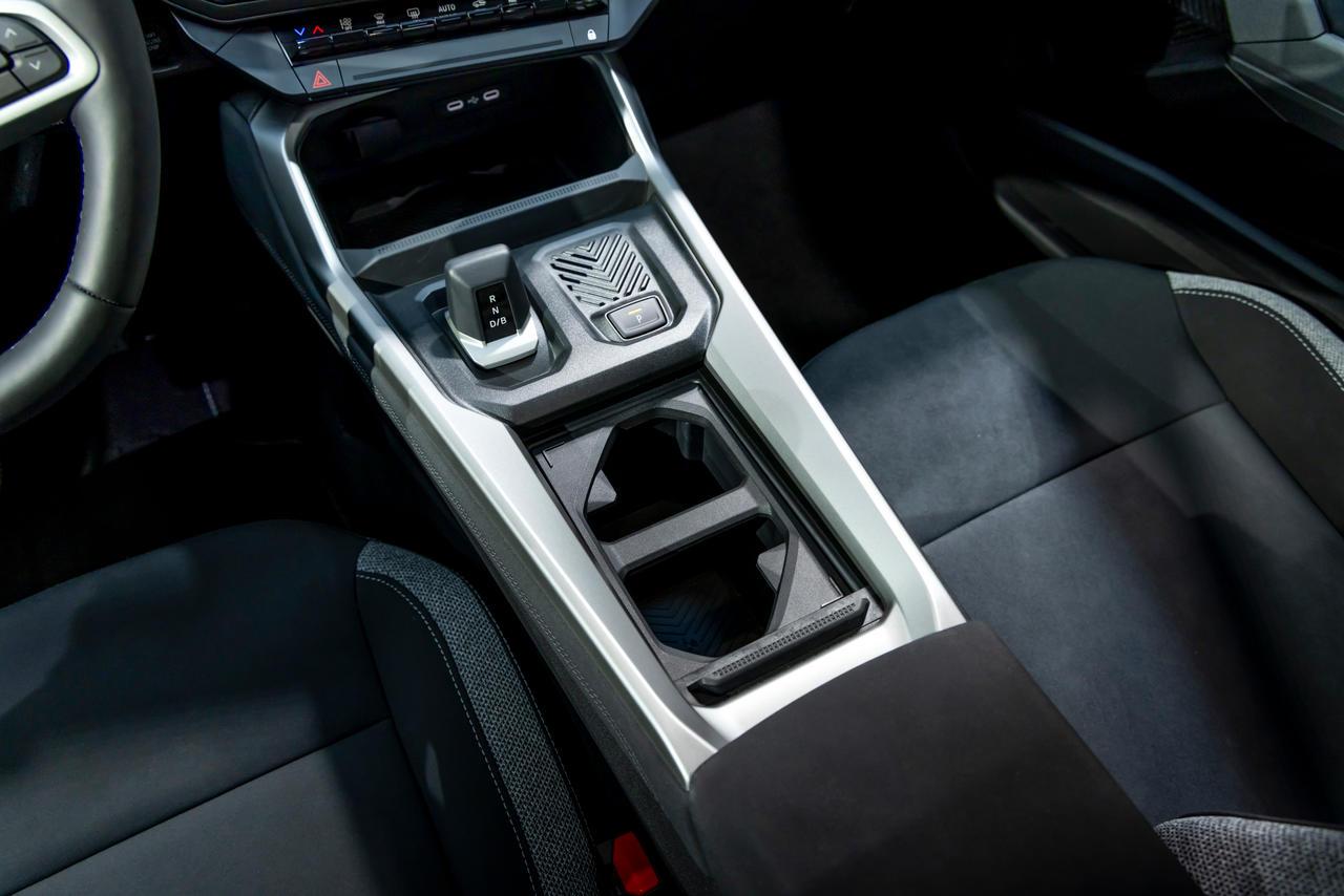 Diaporama et photos - Dacia Bigster (2025). Découverte en vidéo du SUV familial hybride, GPL et ...