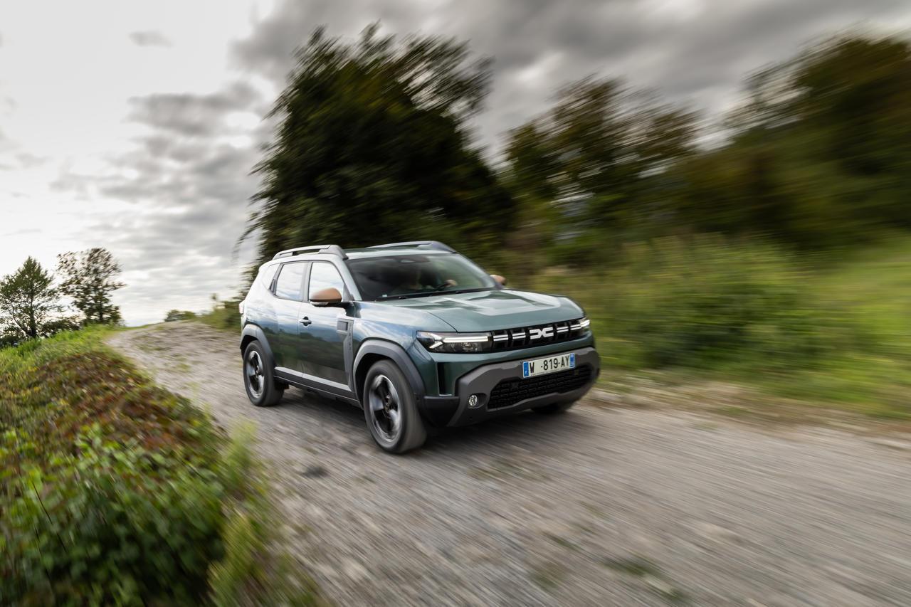 Diaporama et photos - Essai Dacia Duster 4x4 TCe 130 GPL (2024) : le ...