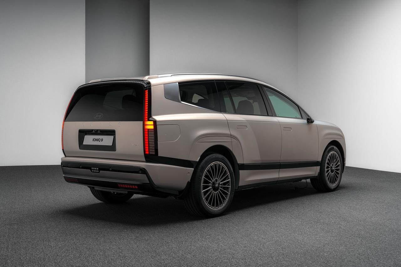 Hyundai Ioniq 9 (2025). Voici le SUV électrique à 7 places, cousin du Kia EV9