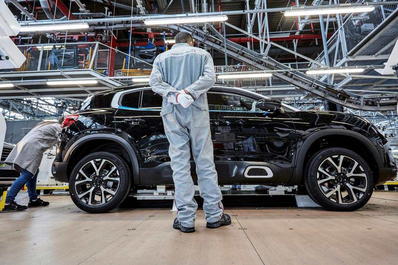 Le Citroën C5 Aircross, dernière chance de survie pour l’usine ...