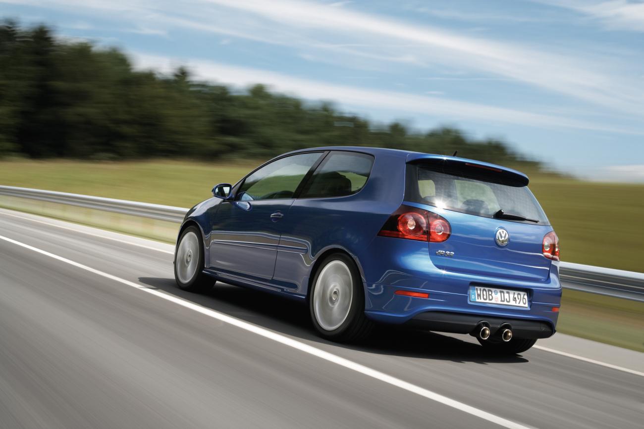 Photo 34 - Golf 5 R32 - Volkswagen Golf. 50 ans de versions rares et ...