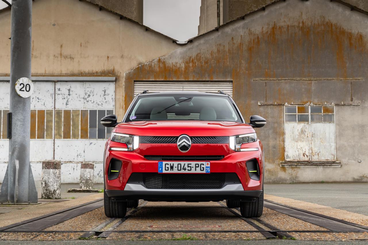 Photo 8 - citroen c3 rouge - Nouveau plongeon du marché auto en ...