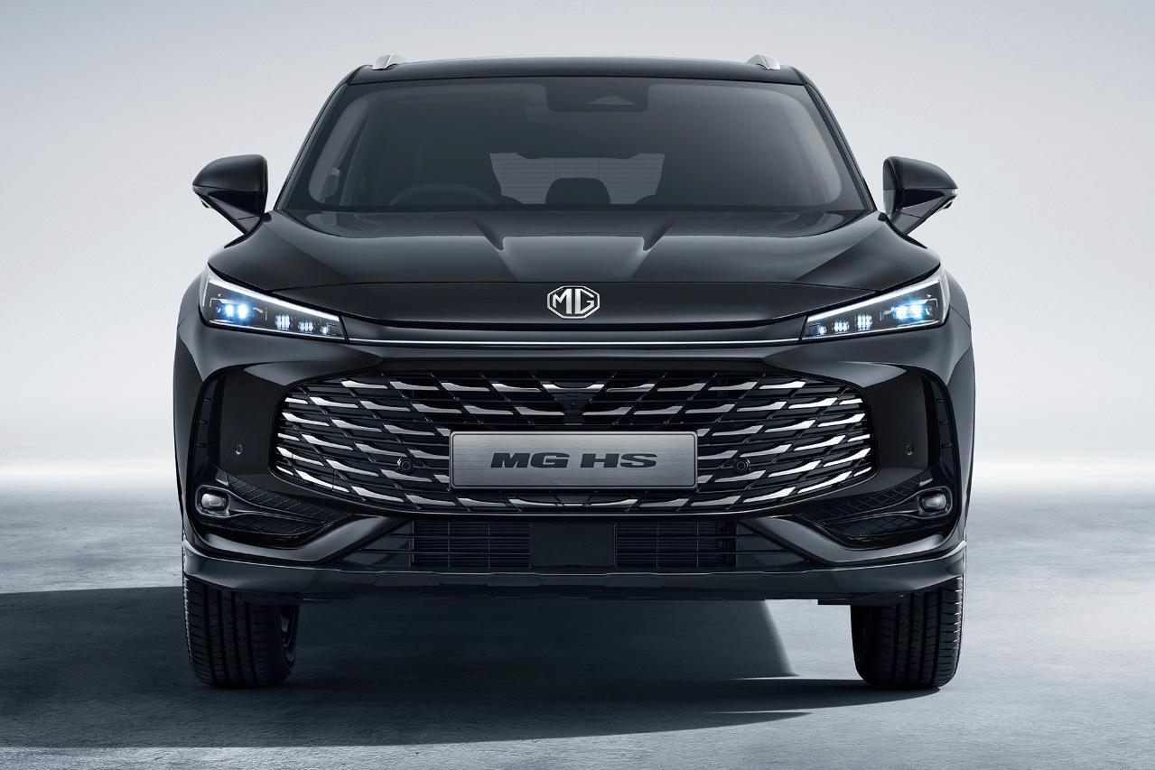 MG EHS (2024). Nouveau look et autonomie en hausse pour le SUV hybride chinois