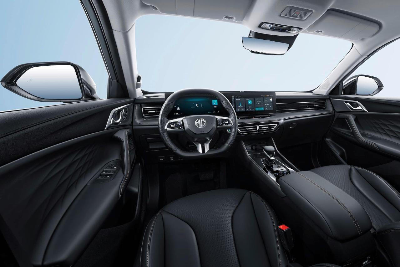 MG EHS (2024). Nouveau look et autonomie en hausse pour le SUV hybride chinois