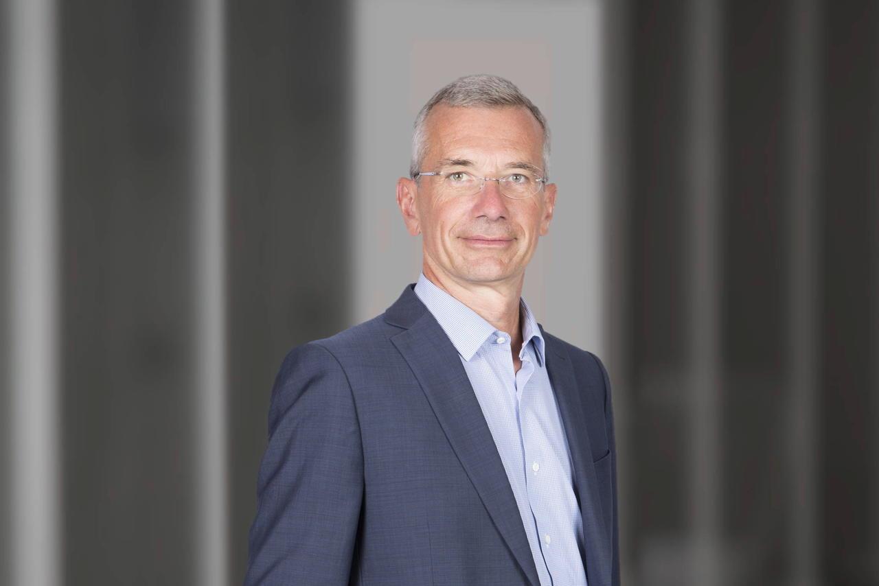 Qui va diriger Stellantis après le départ inattendu de Carlos Tavares