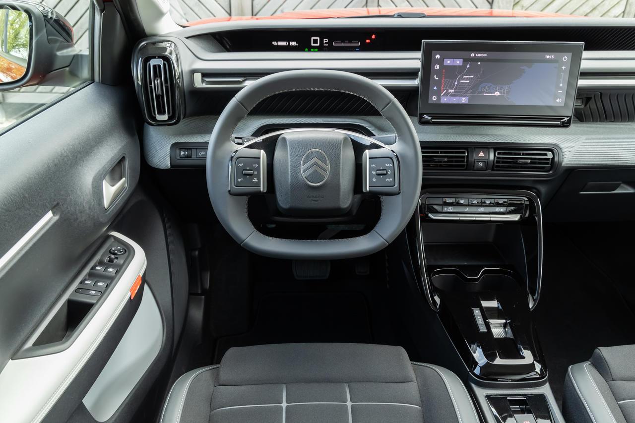 Citroën ë-C3 (2024). Premiers correctifs pour les bugs de la citadine ...