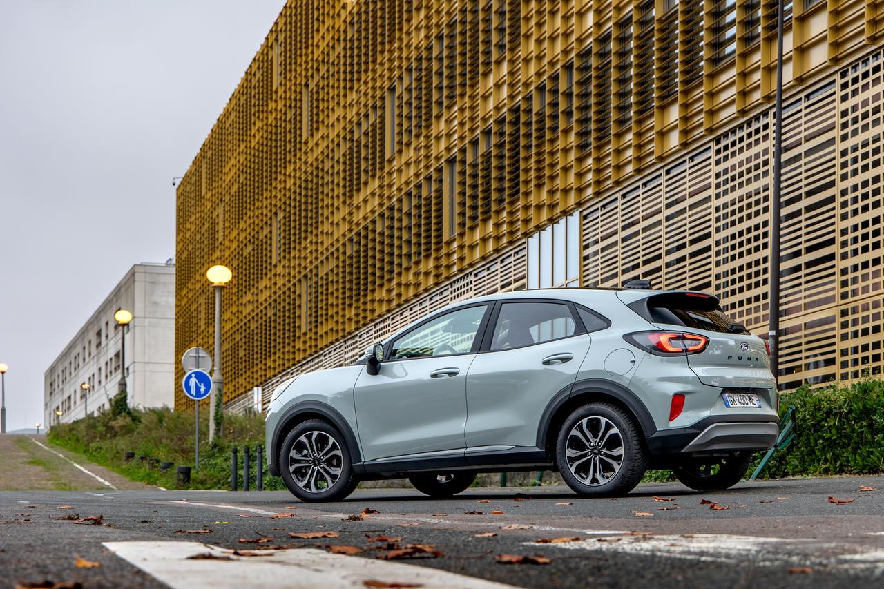 Essai Ford Puma 1.0 EcoBoost Hybrid 125 restylé : en 2024, il arrête l ...