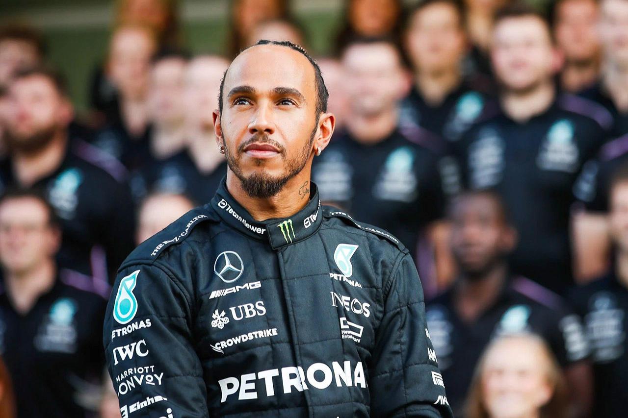 Photo 3 - Lewis Hamilton (Mercedes) : 57 millions de dollars (54 M ...