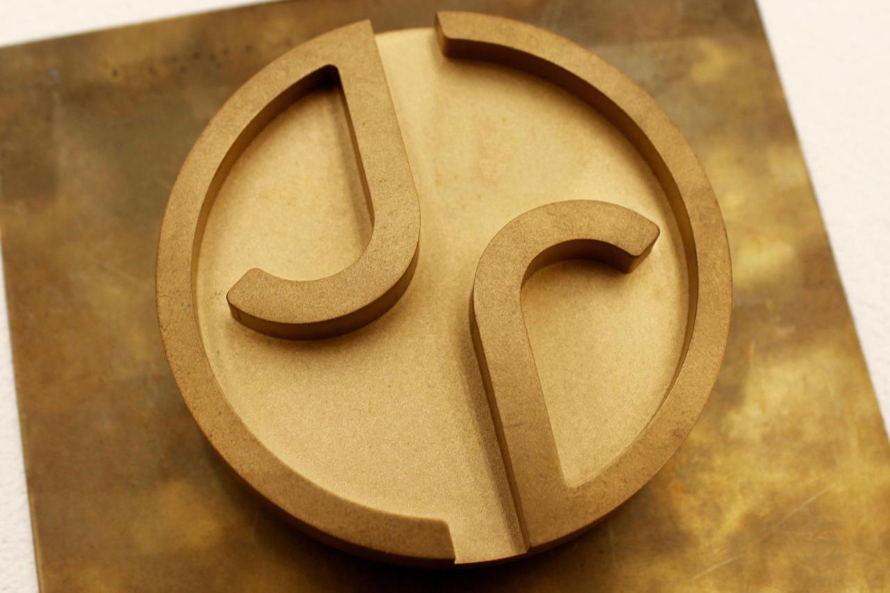 Jaguar. A quoi ressemblent le J-Pace et la XJ électrique qu'on ne ...