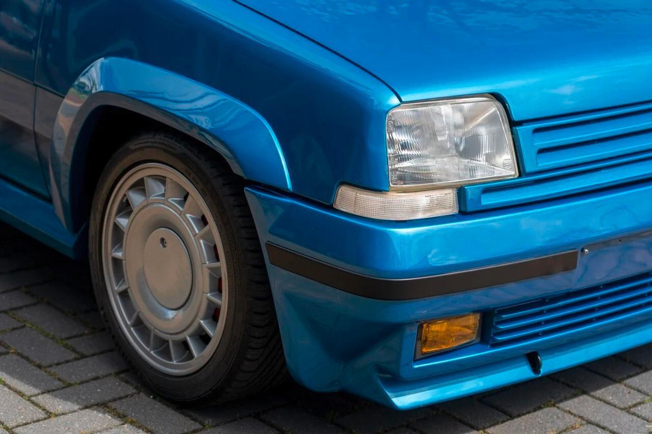 Photo 6 - Carrosserie et jantes sont en excellent état. - Renault ...