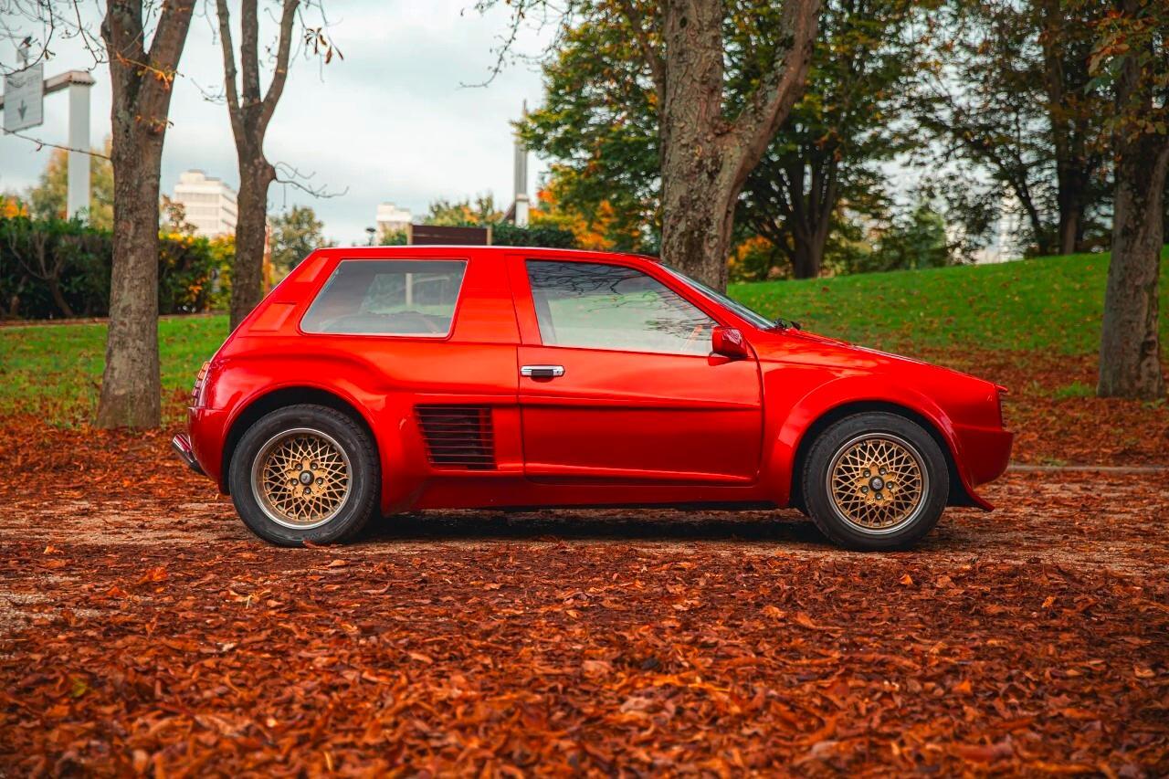 Diaporama et photos - Sbarro Super Eight (1984). La citadine V8 au ...