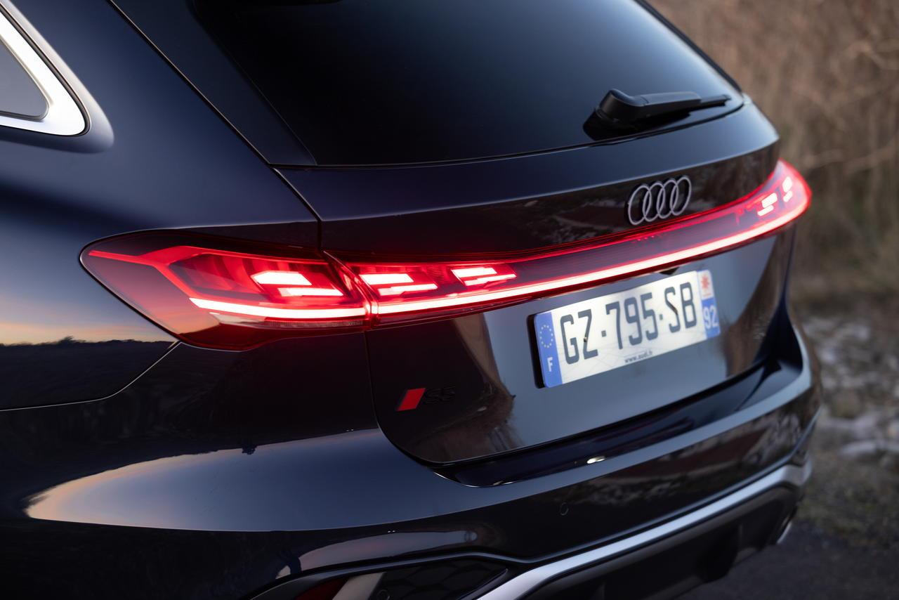 Photo 9 - Audi A5 feux arriere OLED - Essai Audi S5 Avant (2025 ...