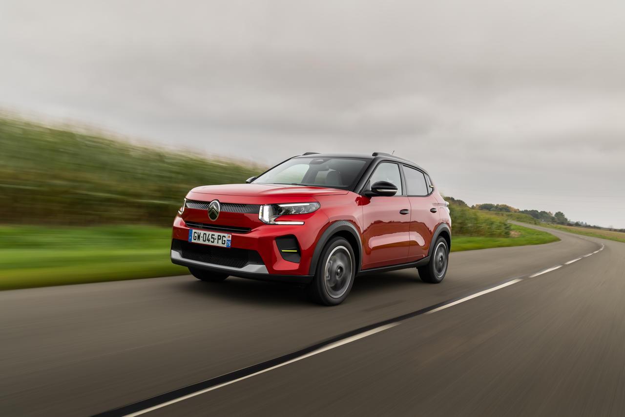 Photo 5 - citroen c3 rouge 1,2 turbo - Marché automobile. Les ventes de ...