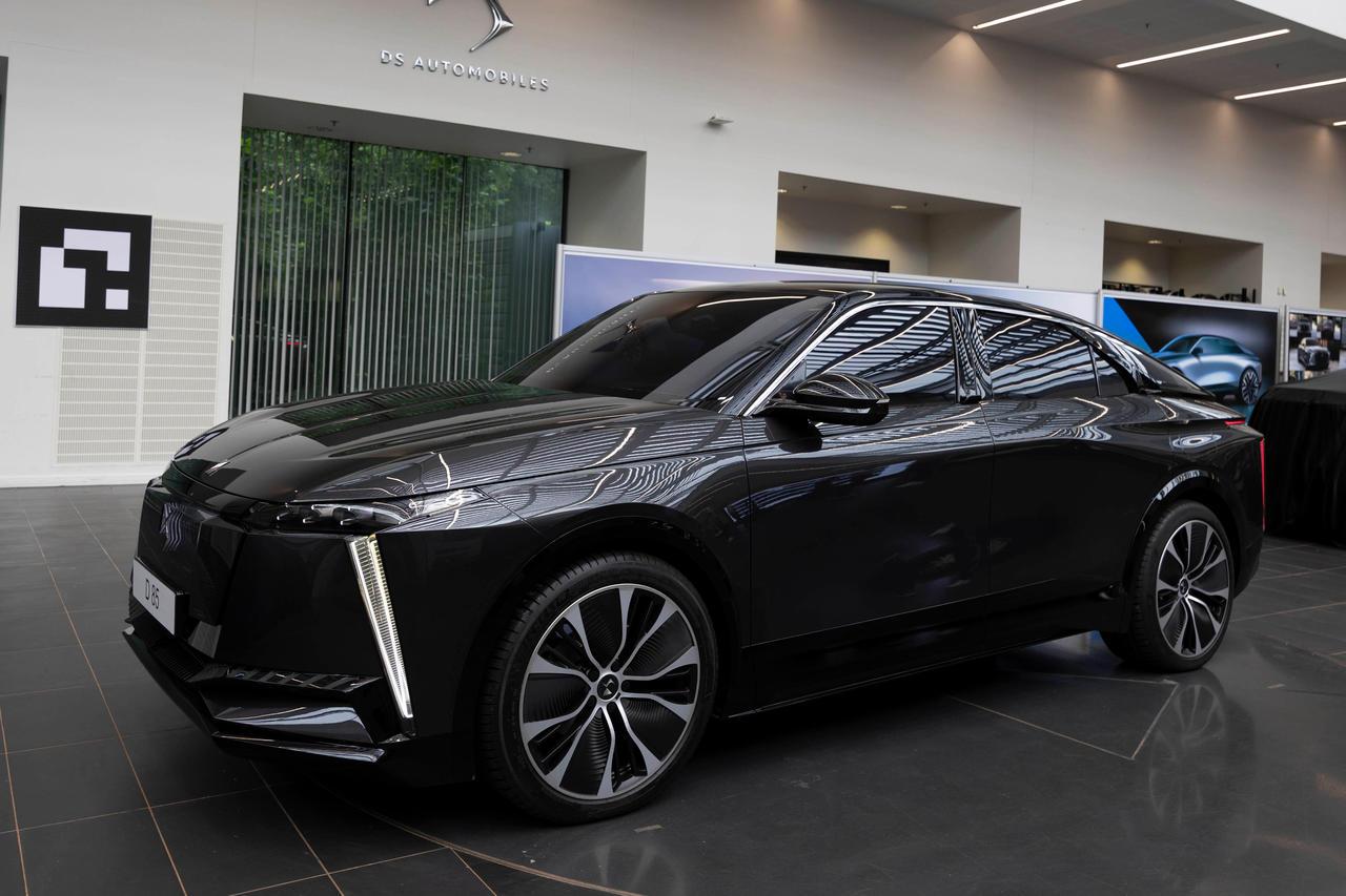 Photo - Nouvelle maquette, nouvelle étape. Avant validation définitive ...