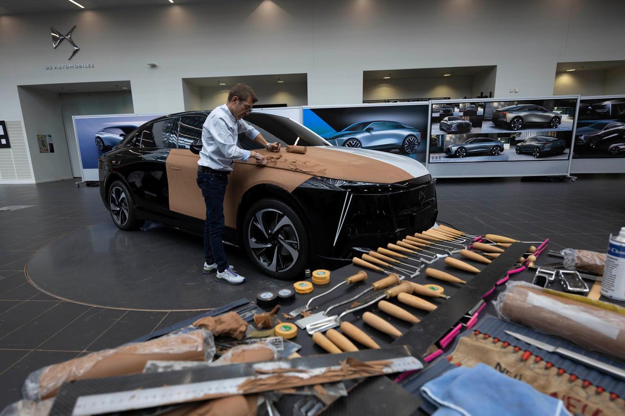 Photo - Même si la conception assistée par ordinateur (CAO) est aujourd ...