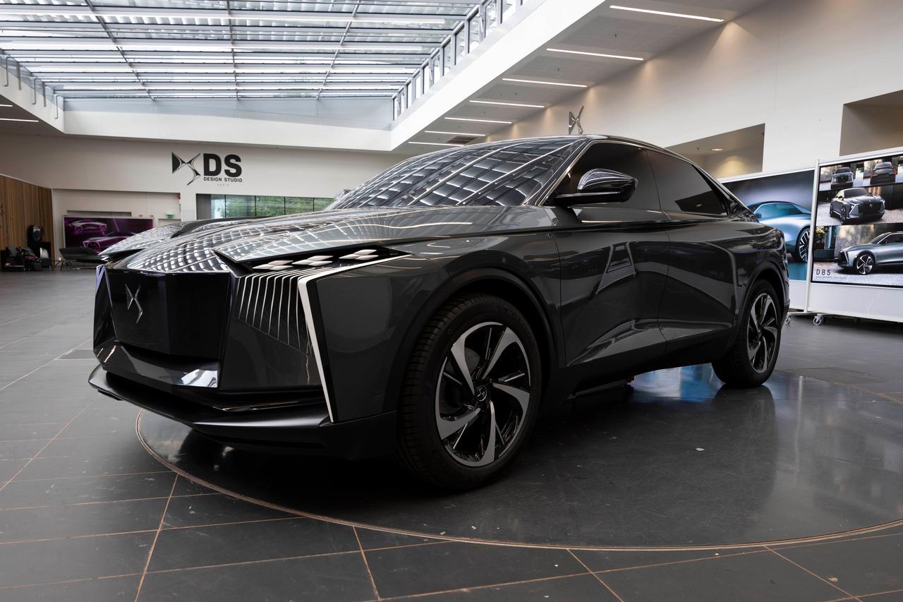 Photo - Voici la première maquette du projet D85, dérivé du concept ASL ...