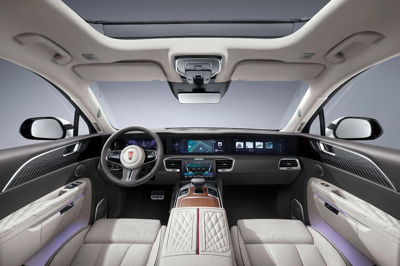 La luxueuse marque chinoise Hongqi arrive en France avec trois modèles ...