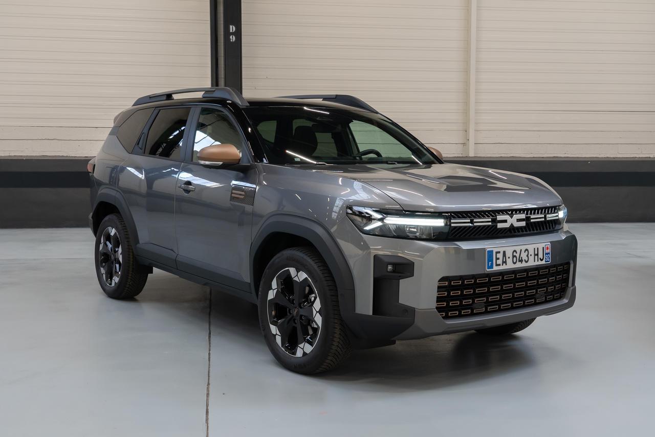 Dacia Bigster (2025). Toute la gamme, les prix et les équipements du grand SUV roumain