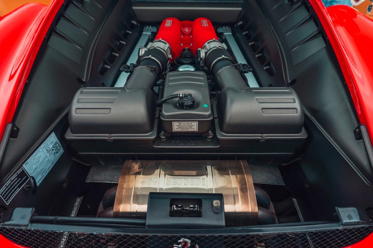 Photo 7 - Le V8 atmosphérique développe 490 ch. - La Ferrari F430 de ...