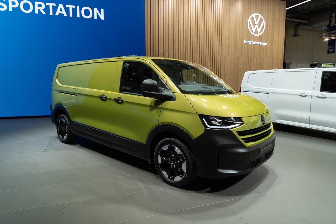 Voici les prix des nouveaux Volkswagen e-Transporter et e-Caravelle T7 (2025)