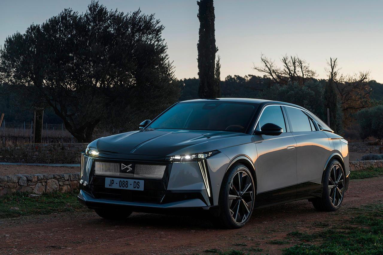 DS 4 (2025). Restylage, version électrique… comment la compacte va évoluer